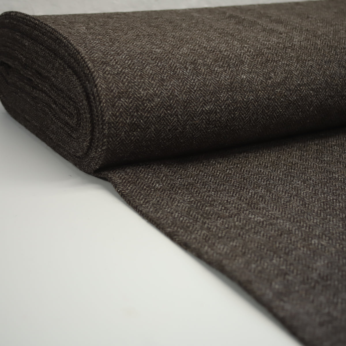 Dark Brown British Wool Tweed – From The Mills