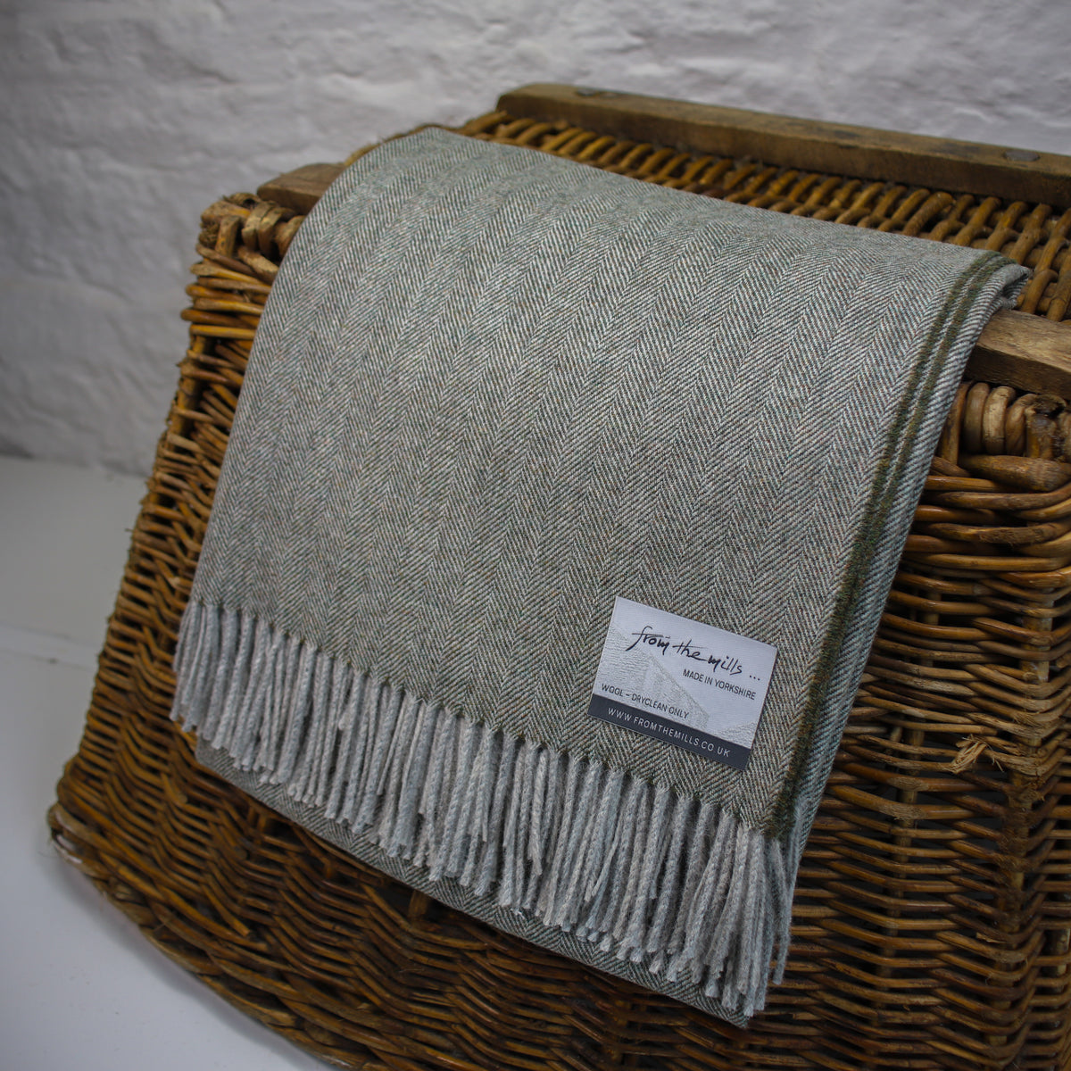 Forest Green Herringbone Tweed Throw – From The Mills