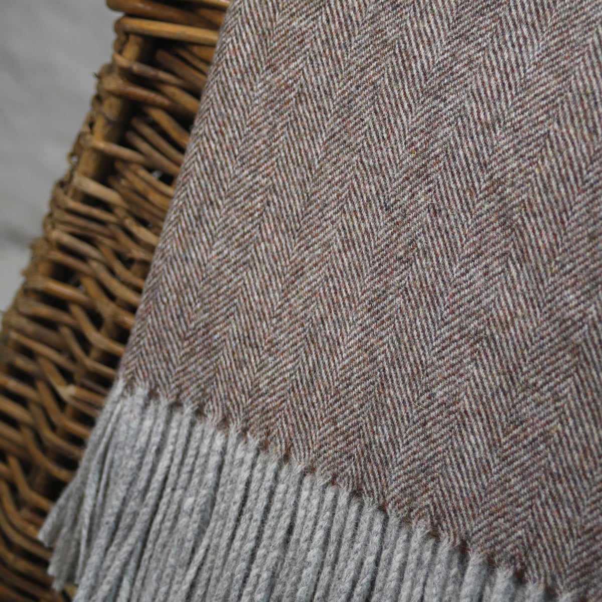 Brown Herringbone Tweed Throw – From The Mills